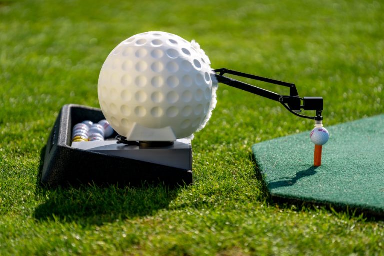 BALL PLACEMENT ROBOTS FOR THE DRIVING RANGE - The Golf Wire